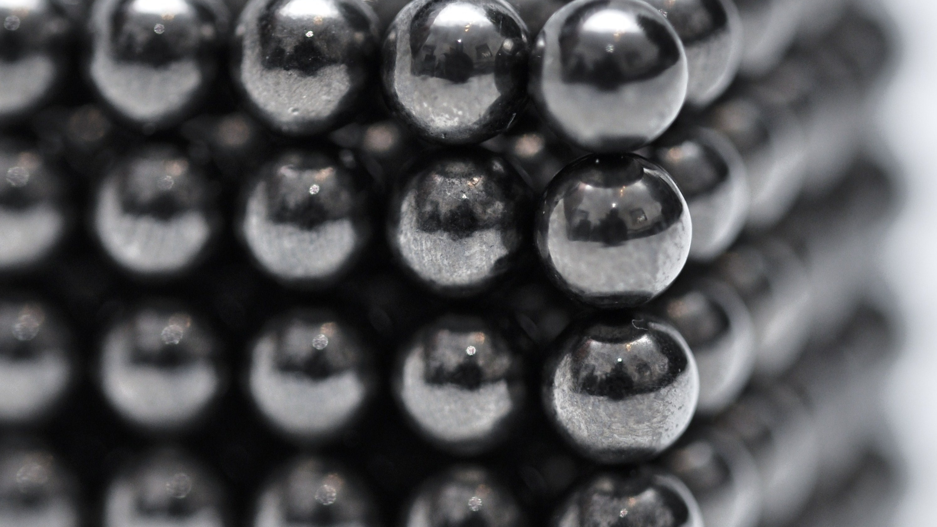 The Magic That Goes Into Magnets | Hackaday