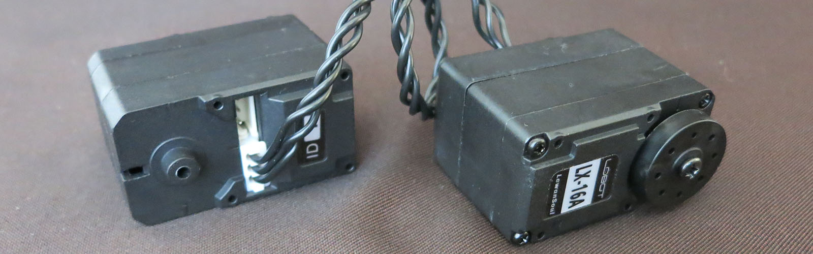Wrangling RC Servos Becoming A Hassle? Try Serial Bus Servos! | Hackaday