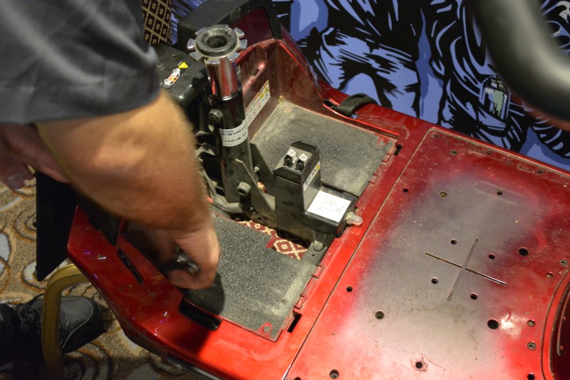 Dc26-car-hacking-mobility-teardown | Hackaday