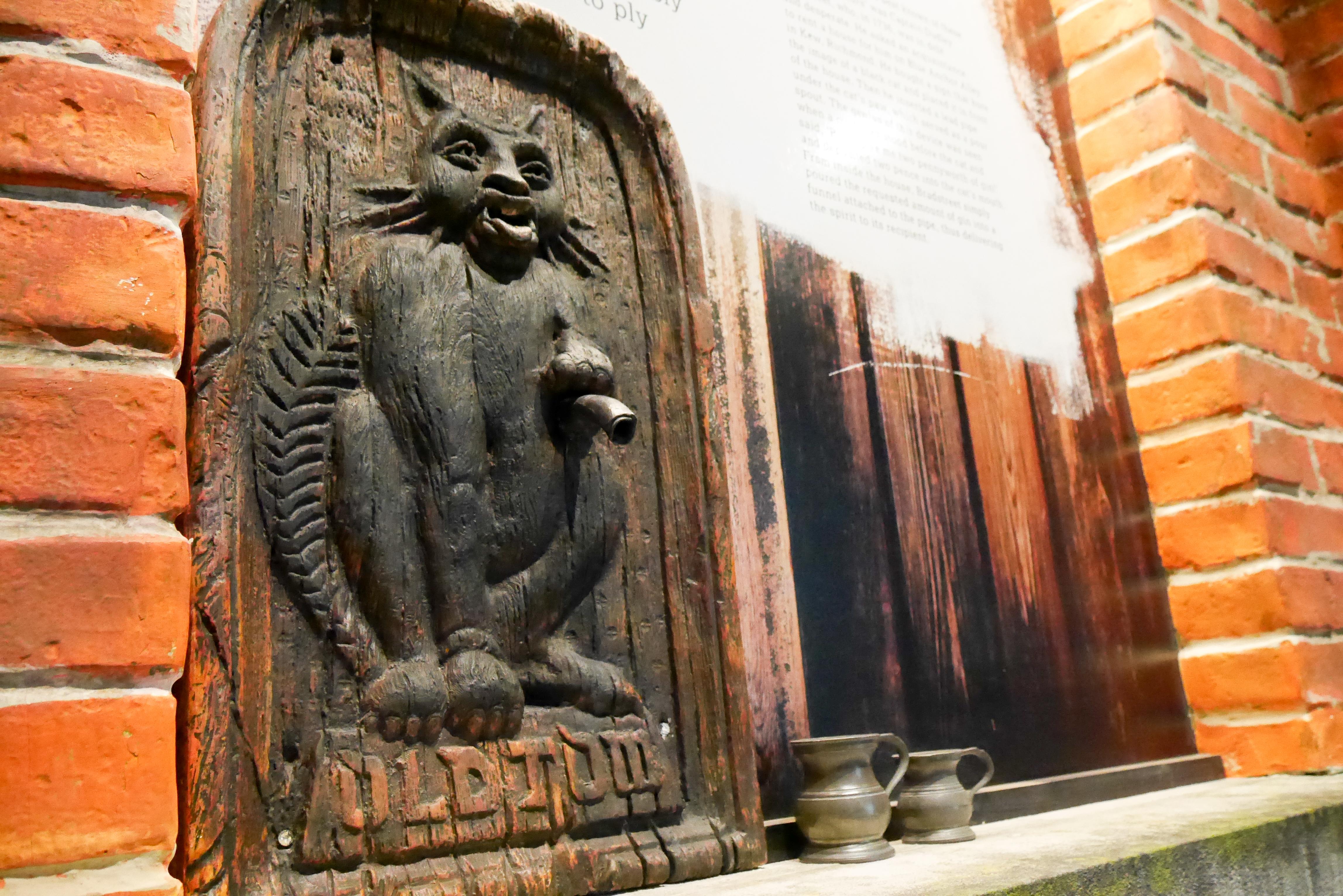The First Vending Machine Hacked Liquor Laws: The Puss And Mew | Hackaday