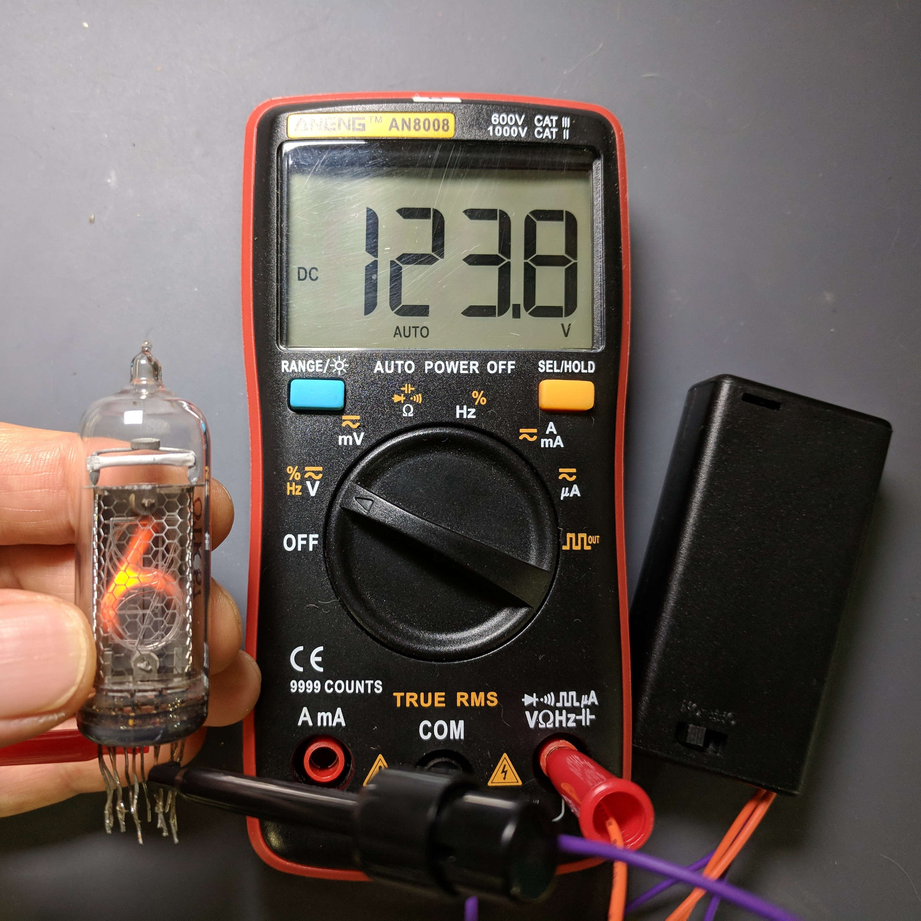 Pocket High Voltage Generator Becomes Great Test Tool | Hackaday
