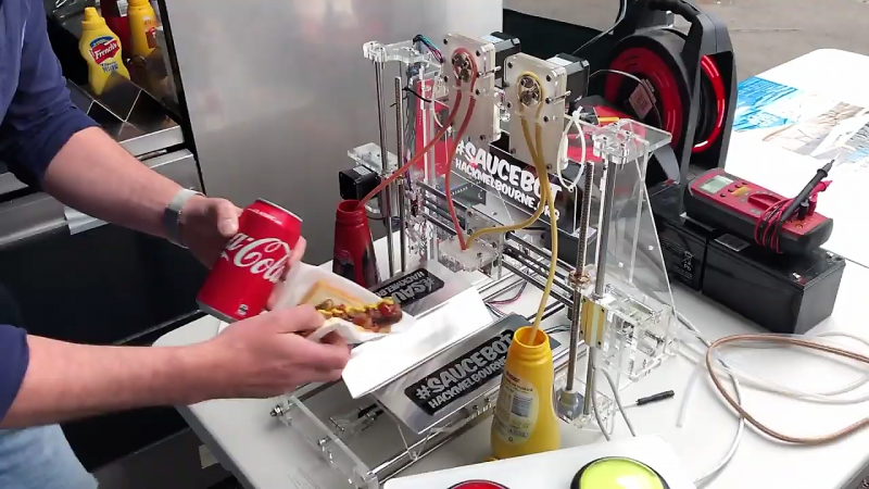 SauceBot Uses G-Code To Apply Condiments With Precision | Hackaday
