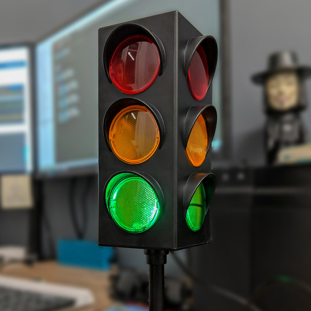 This Bitcoin Price Tracking Traffic Light Isn’t Just A Red LED | Hackaday