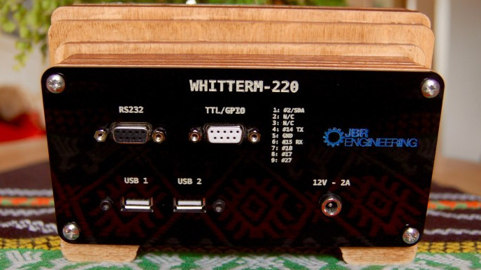 Behold The WT-220: A ‘Clever’ VT-220 Terminal | Hackaday