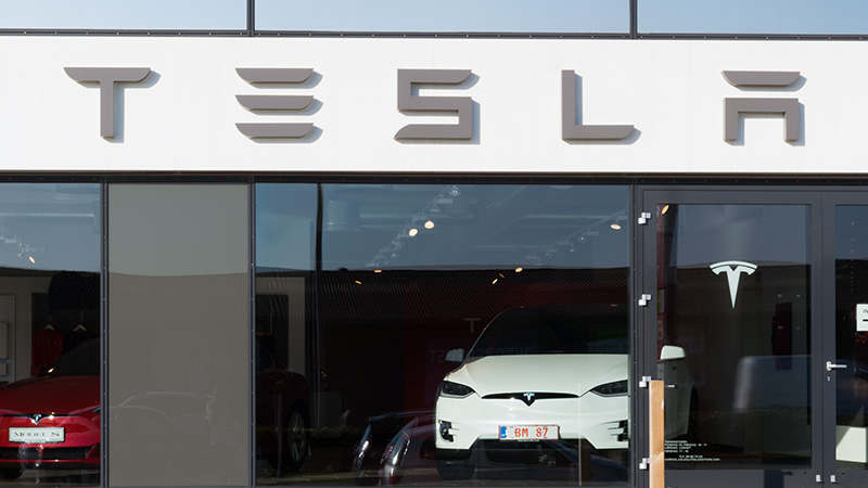 Tesla Eyes Ultracapacitor Future With Maxwell Acquisition | Hackaday