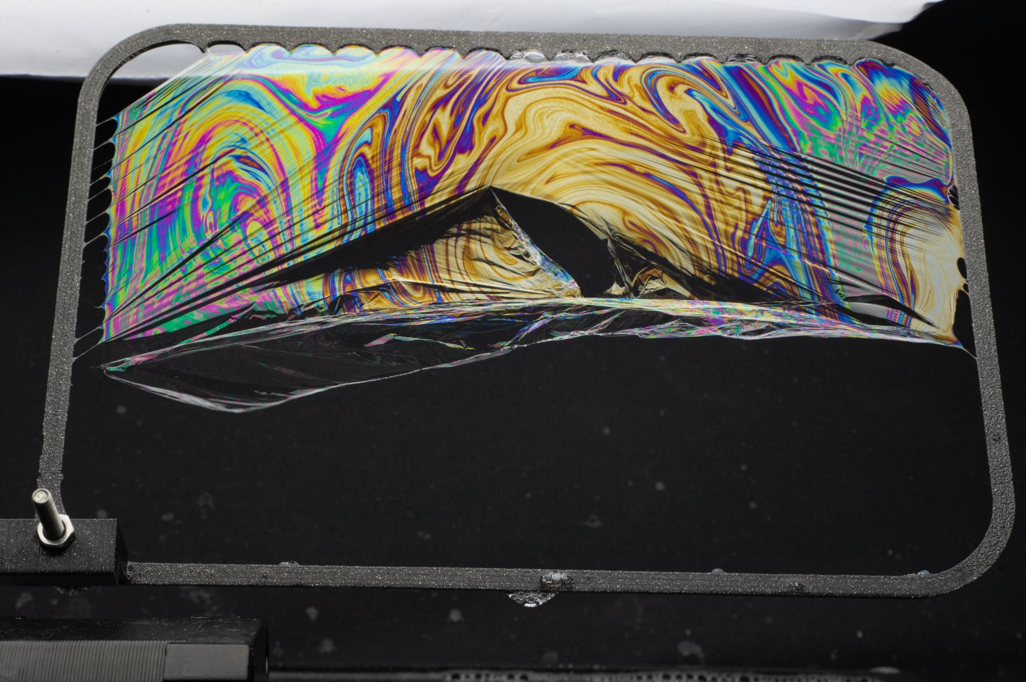 A Soap Film Photography How-To | Hackaday