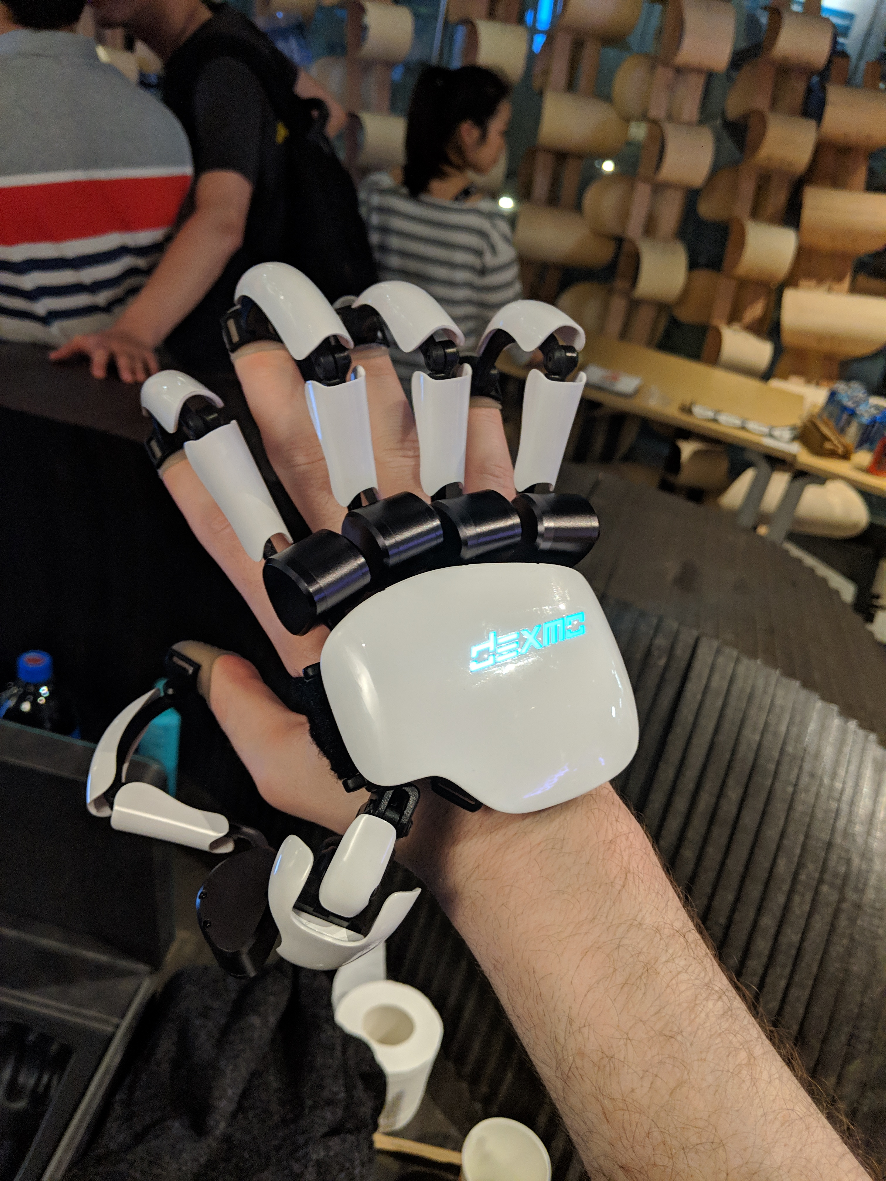 Shenzhen-d1-06-02-dexta-vr-glove-prototypes | Hackaday