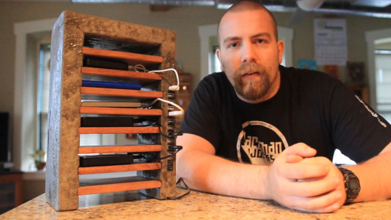 Cement Shelves Double As USB Hub | Hackaday