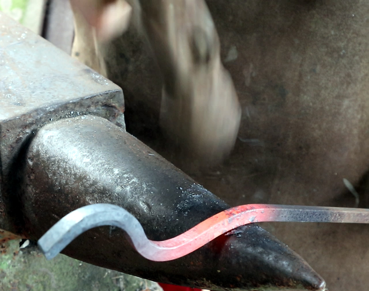 Forging-curves-compound-curves | Hackaday