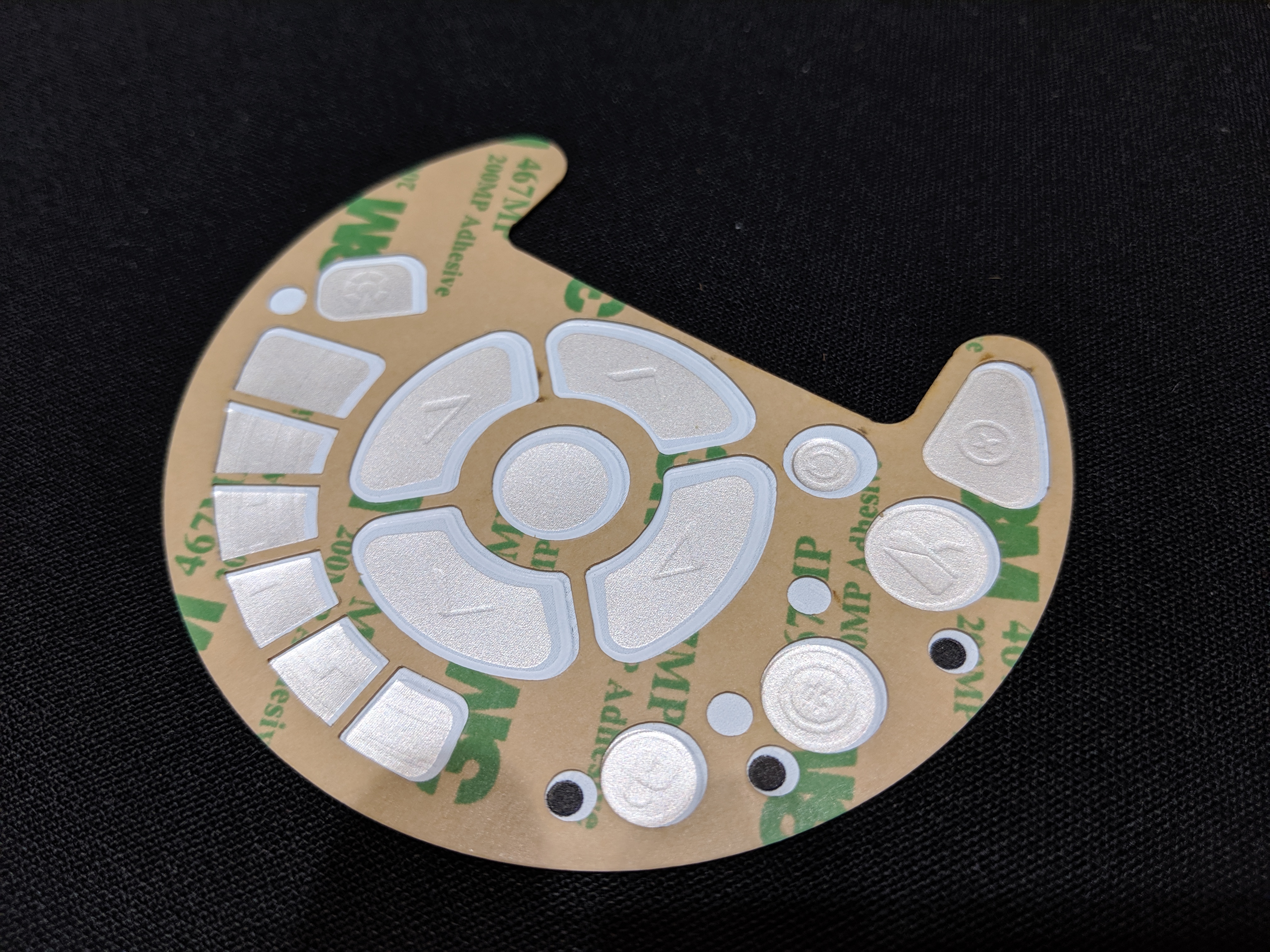 Hands-On: Queercon 16 Hardware Badge Shows Off Custom Membrane Keyboard ...