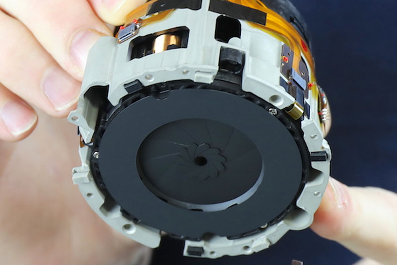 Expensive Sony Lens Repair Reveals Shims & Shifts | Hackaday
