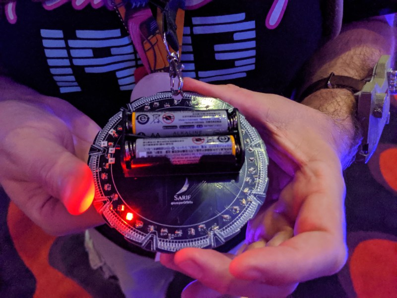 Pictorial Guide To The Unofficial Electronic Badges Of DEF CON 27 ...