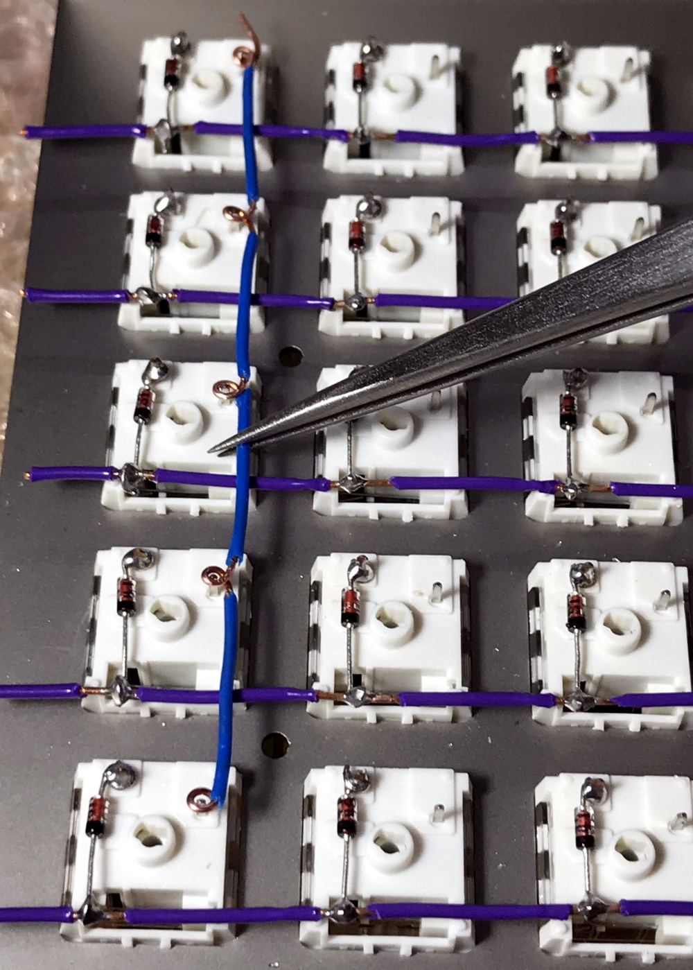 The Zen Of Mechanical Keyboard Wiring | Hackaday