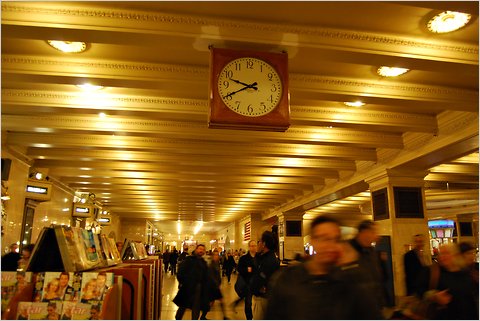 Self Winding Clock NYC 2 | Hackaday