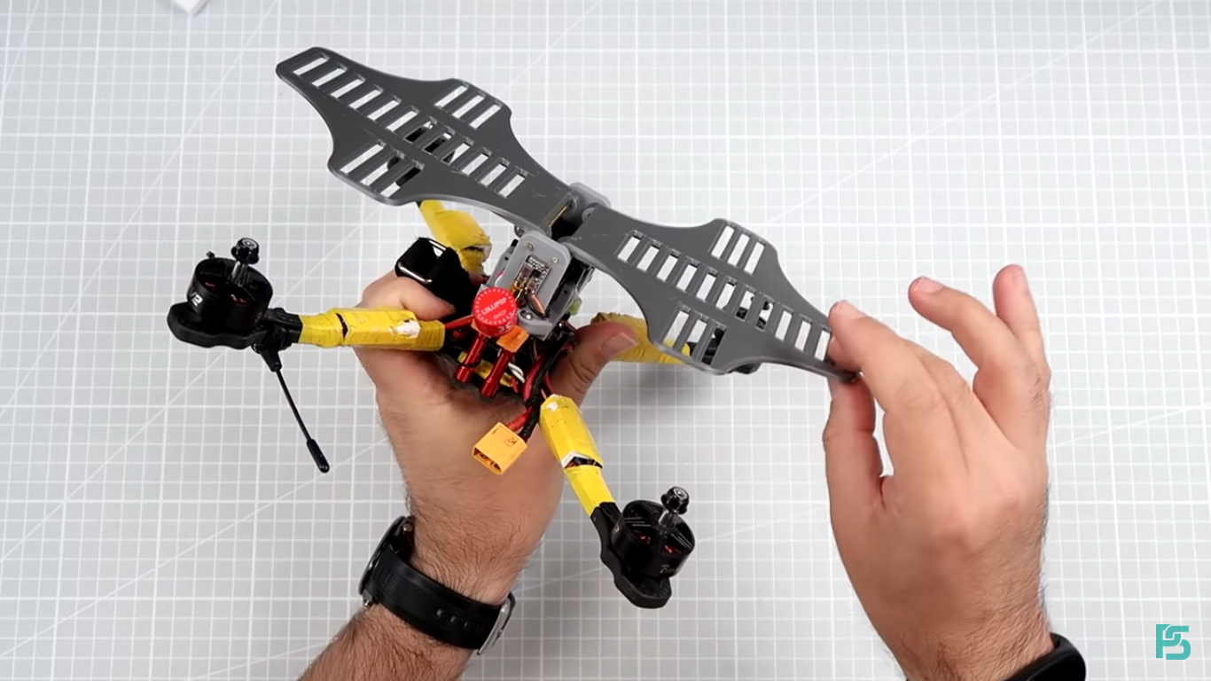 A Drone Sprouts Wings | Hackaday