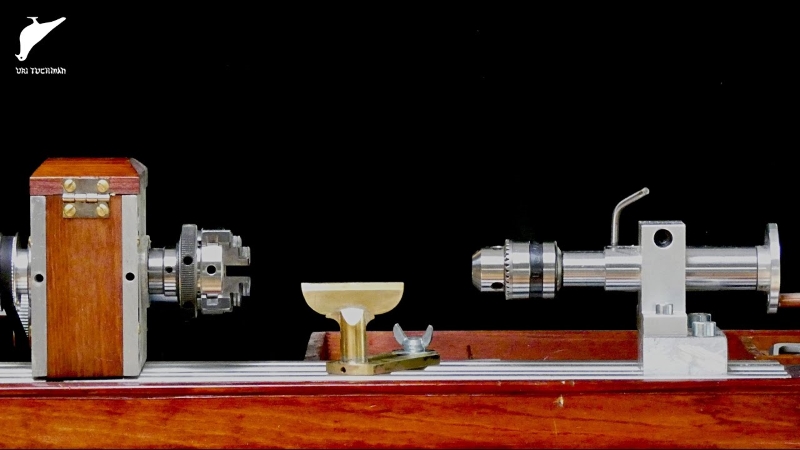 A Double-Hybrid Mini-Lathe, From Scratch | Hackaday