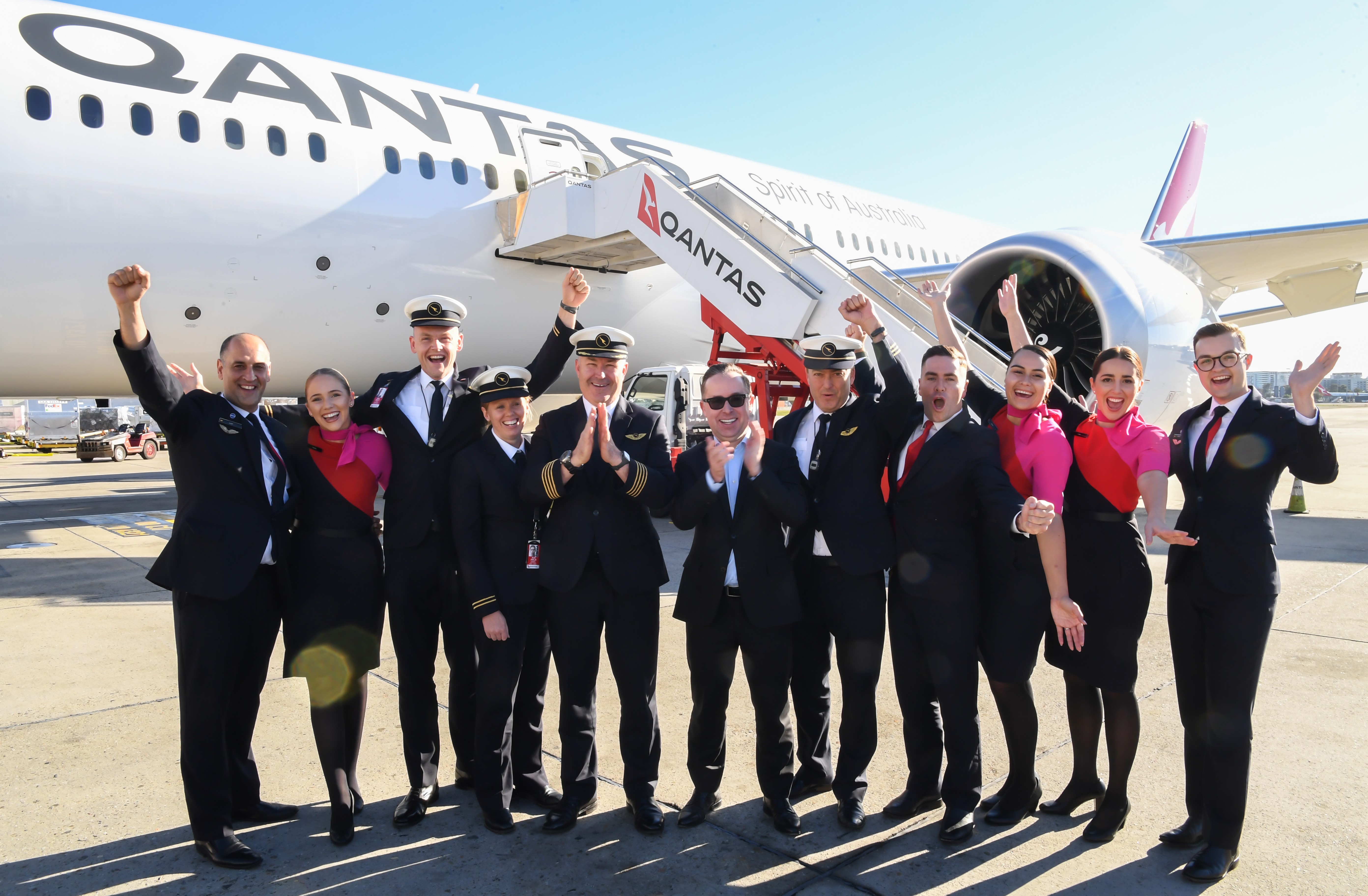 Qantas’ Research Flight Travels 115% Of Range With Undercrowded Cabin ...