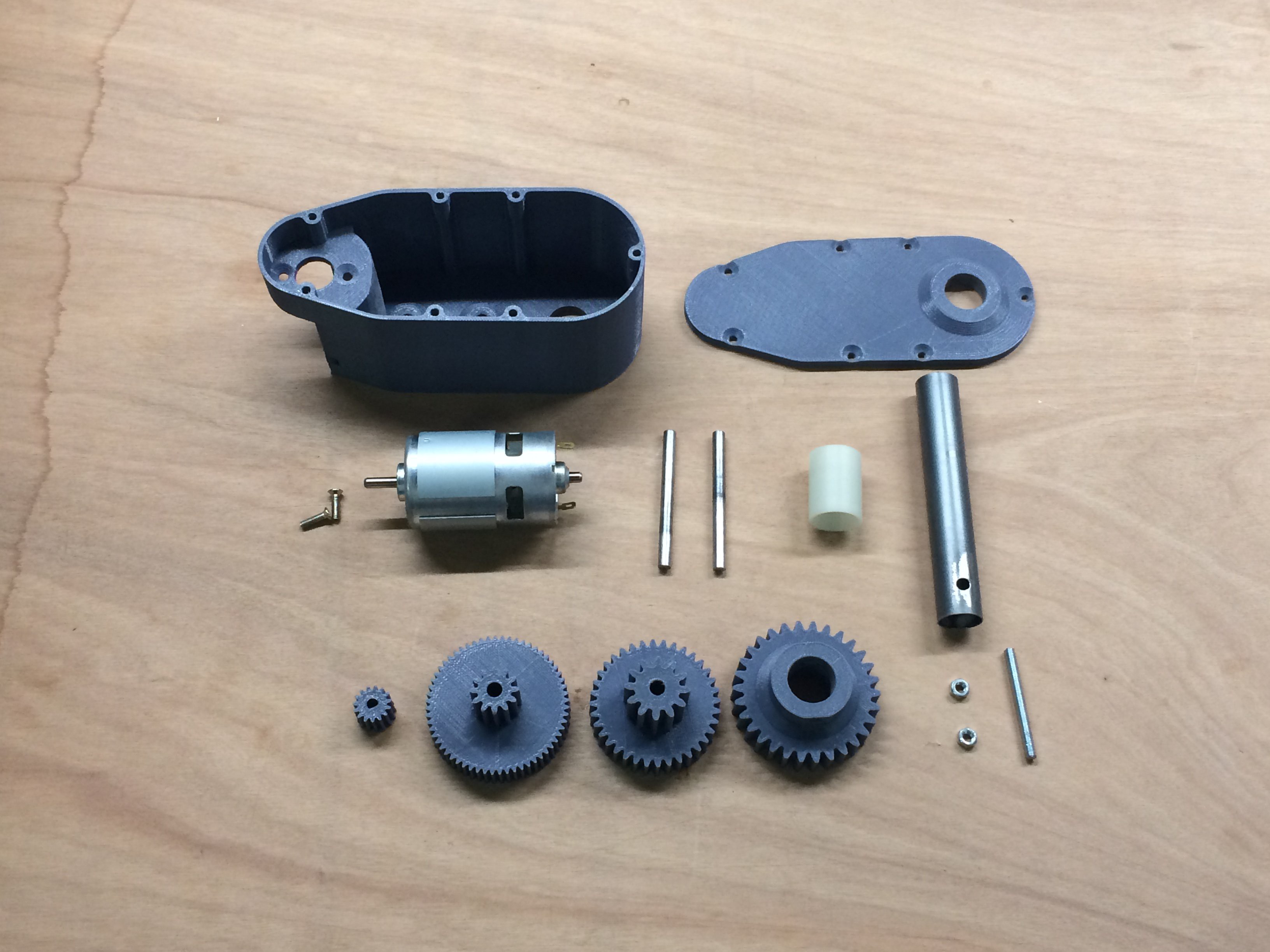 A (Mostly) 3D Printed Servo/Gear Reduction | Hackaday