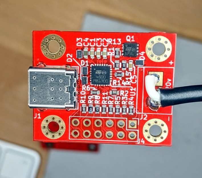 STUSB4500 | Hackaday