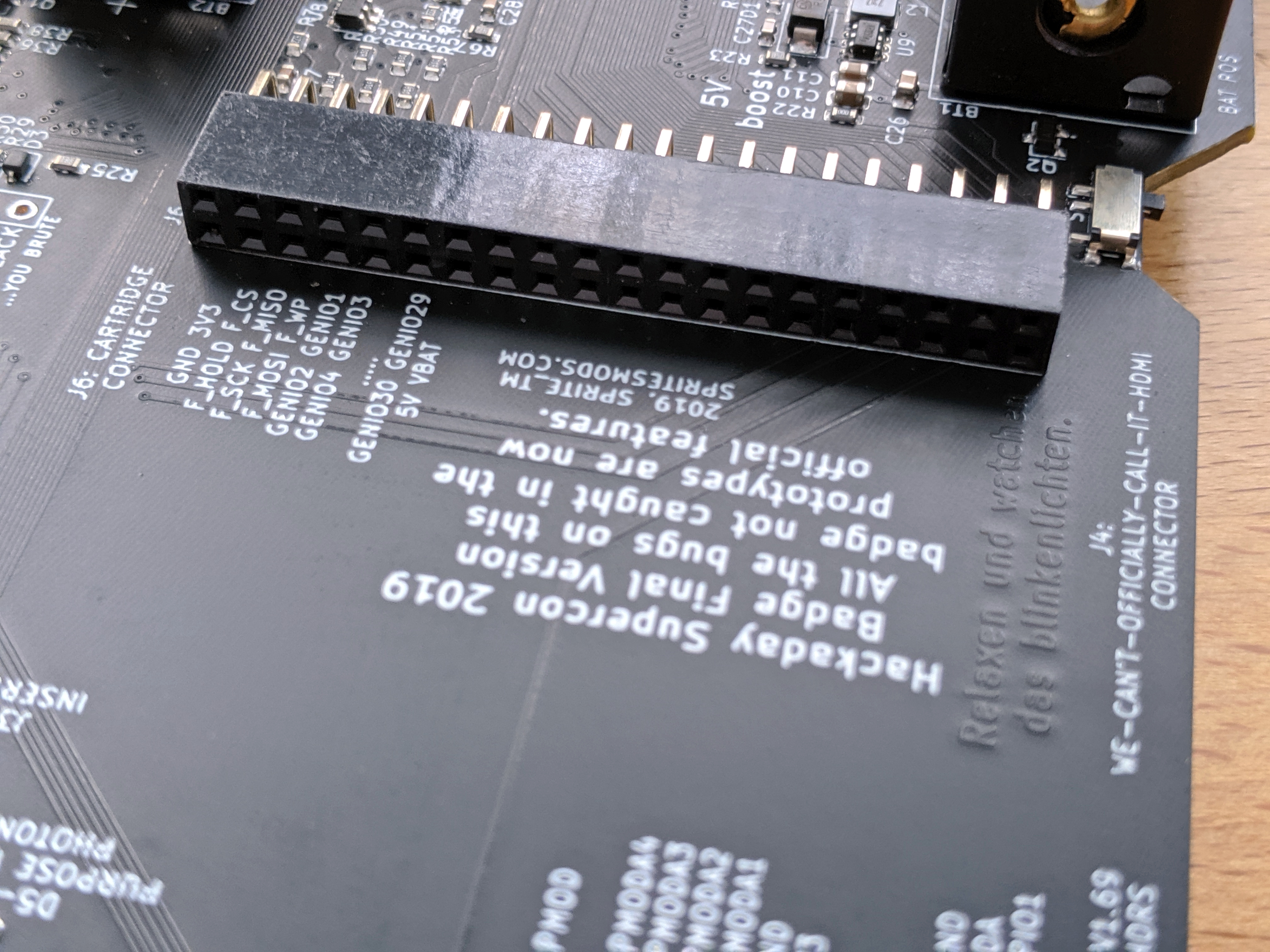 2019-Hackaday-Superconference-Badge-cartridge-connector | Hackaday