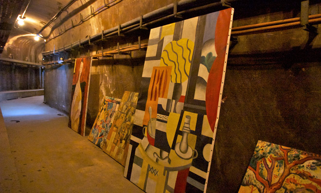 The Story Of A Secret Underground Parisian Society | Hackaday