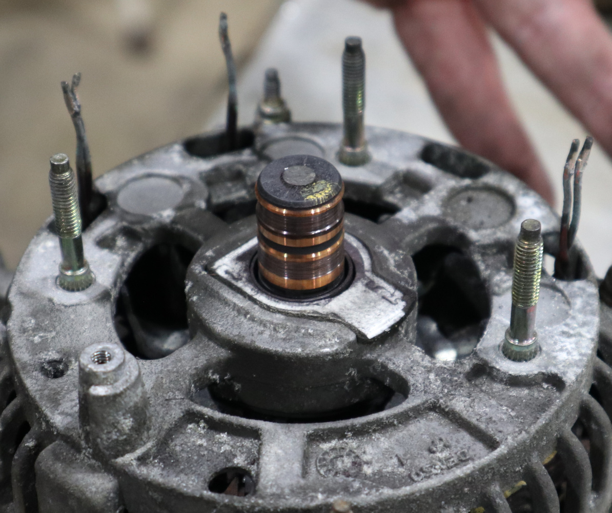 Car Alternators Make Great Electric Motors; Here’s How | Hackaday