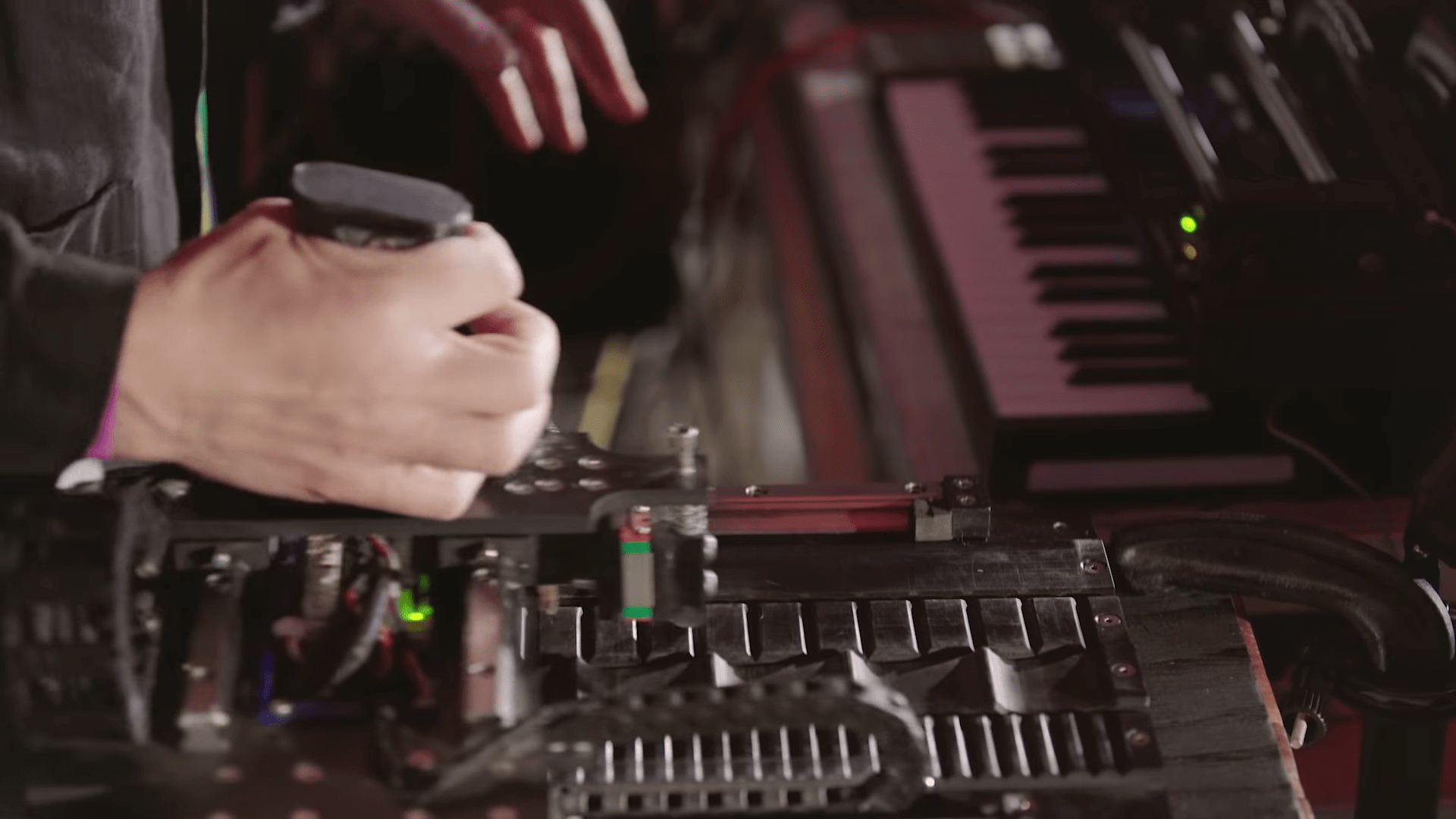 DIY Music Controllers For Raging With Machines | Hackaday