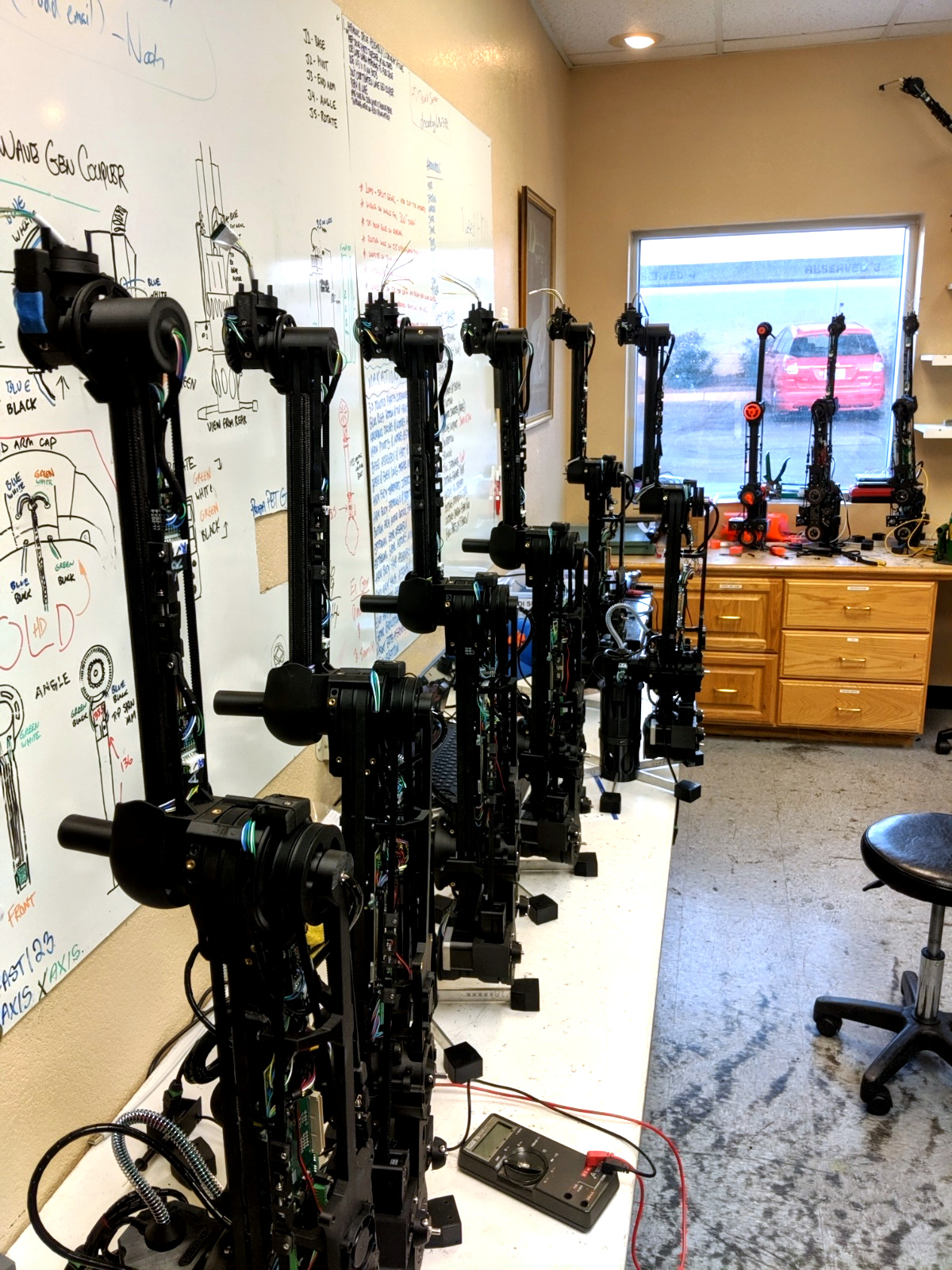 Dexter Robot Arm Embraces New Manufacturing With First Micro-Factory ...