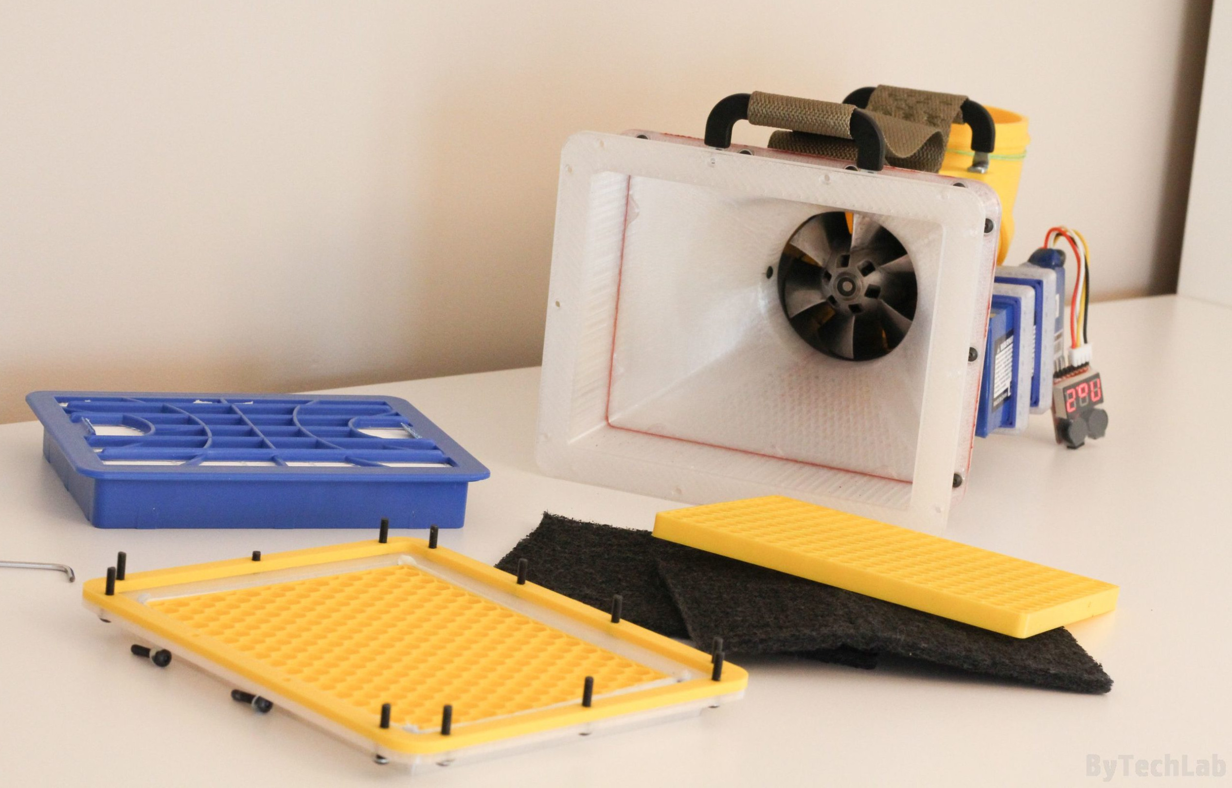 DIY Filtered Positive Pressure Suit Shows Fine Workmanship | Hackaday