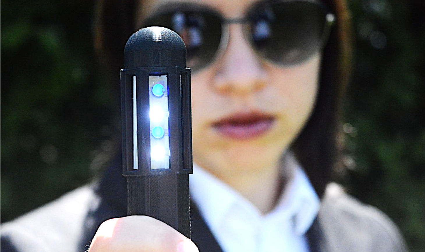 3D Printed DIY Neuralyzer | Hackaday