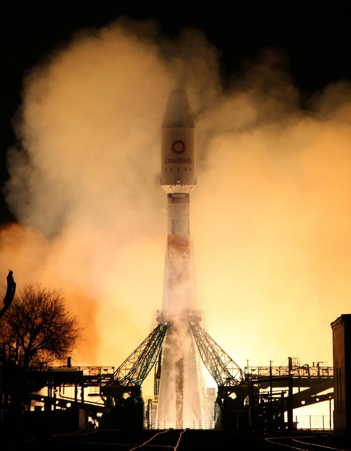 Spacing Out: OneWeb Rescue, Starlink Base Stations, And Rocket Tests ...