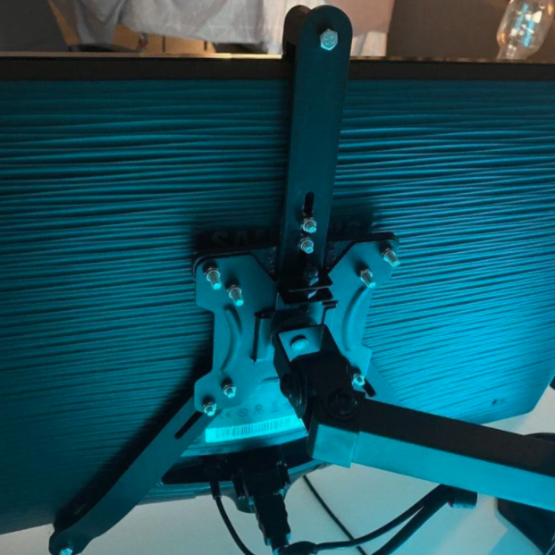 Monitor Not VESA-Compliant? It Is Now! | Hackaday