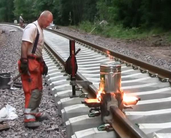 3D-Printed Thermite Brings The Heat, And The Safety | Hackaday