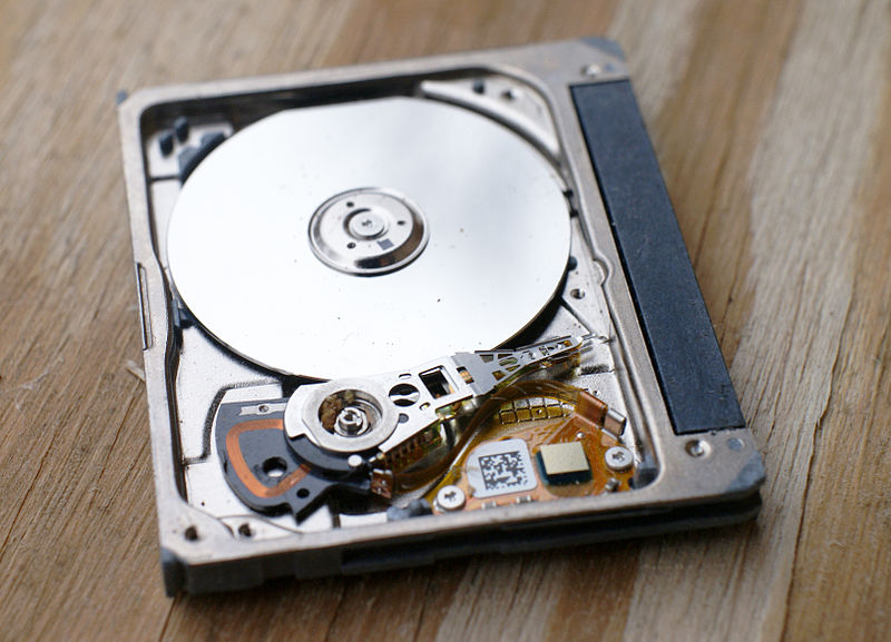 Hard Disk Drives Have Made Precision Engineering Commonplace | Hackaday