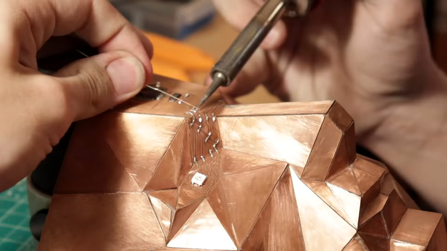 Circuit Board Origami Puts You Face-to-Face With Low-Poly Electronics | Hackaday