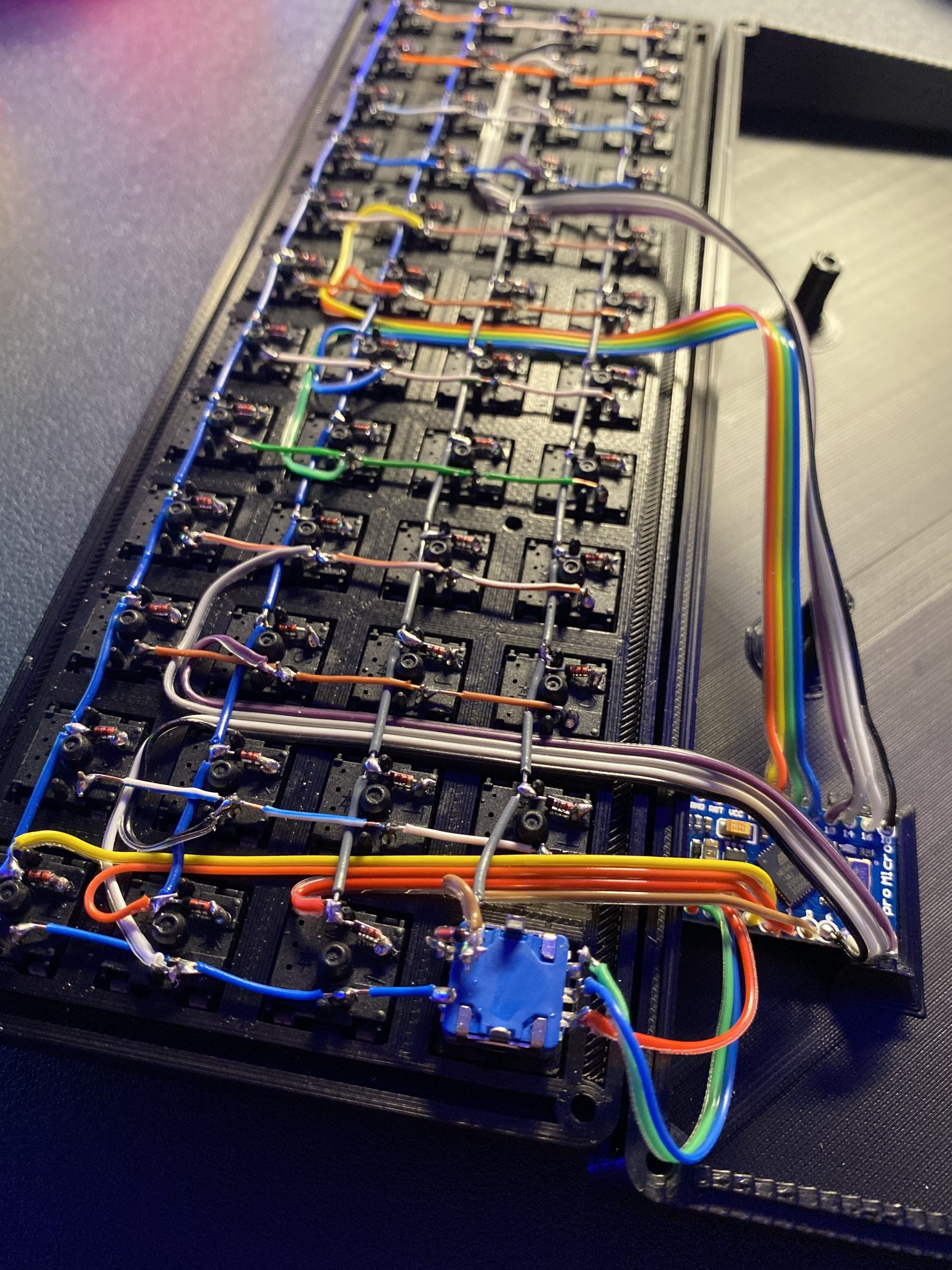40% Keyboard Build Is 100% Open Source | Hackaday