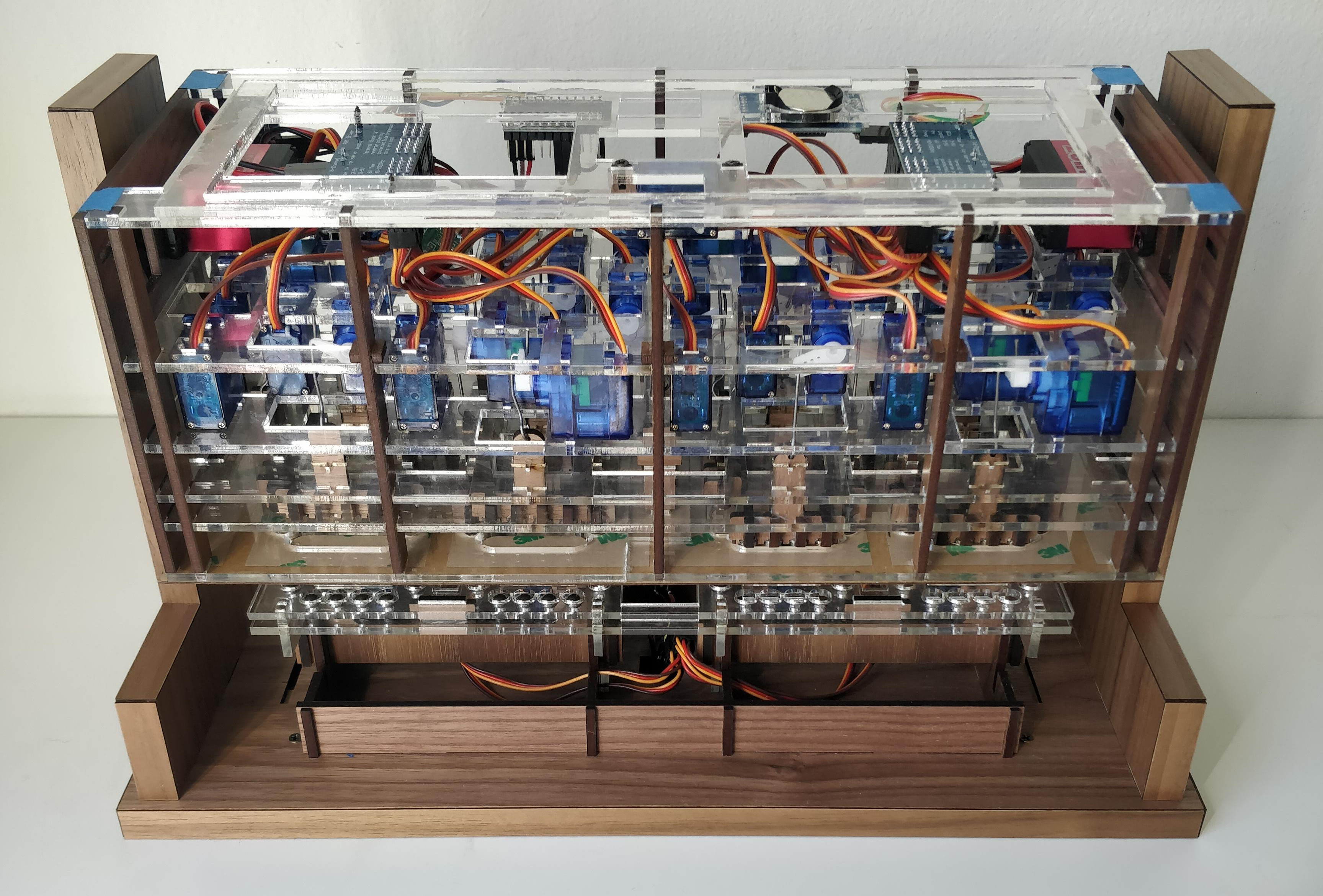 Building This Mechanical Digital Clock Took Balls | Hackaday