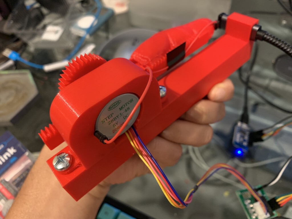 hacker-has-robot-give-yubikey-the-finger-hackaday