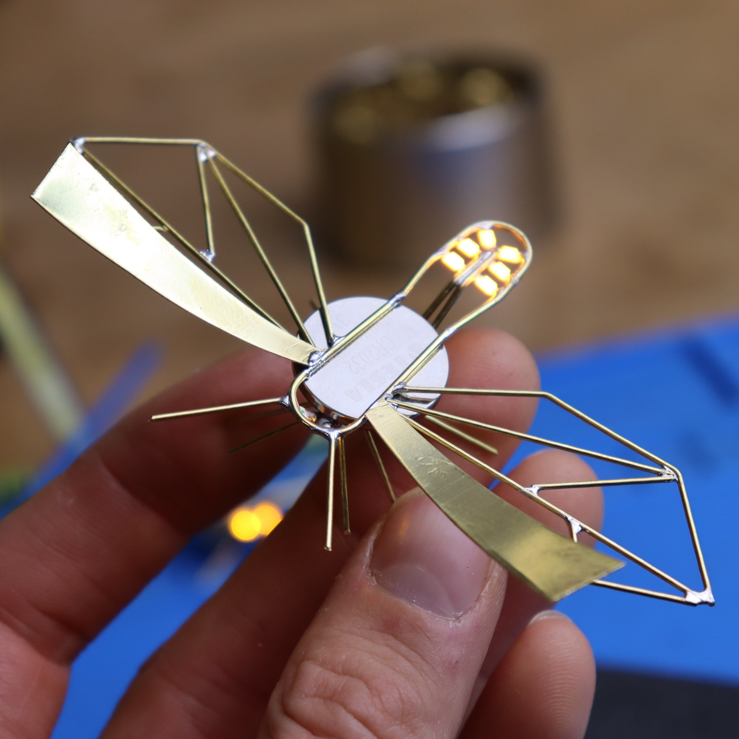 Remoticon Video: Circuit Sculpture Workshop | Hackaday
