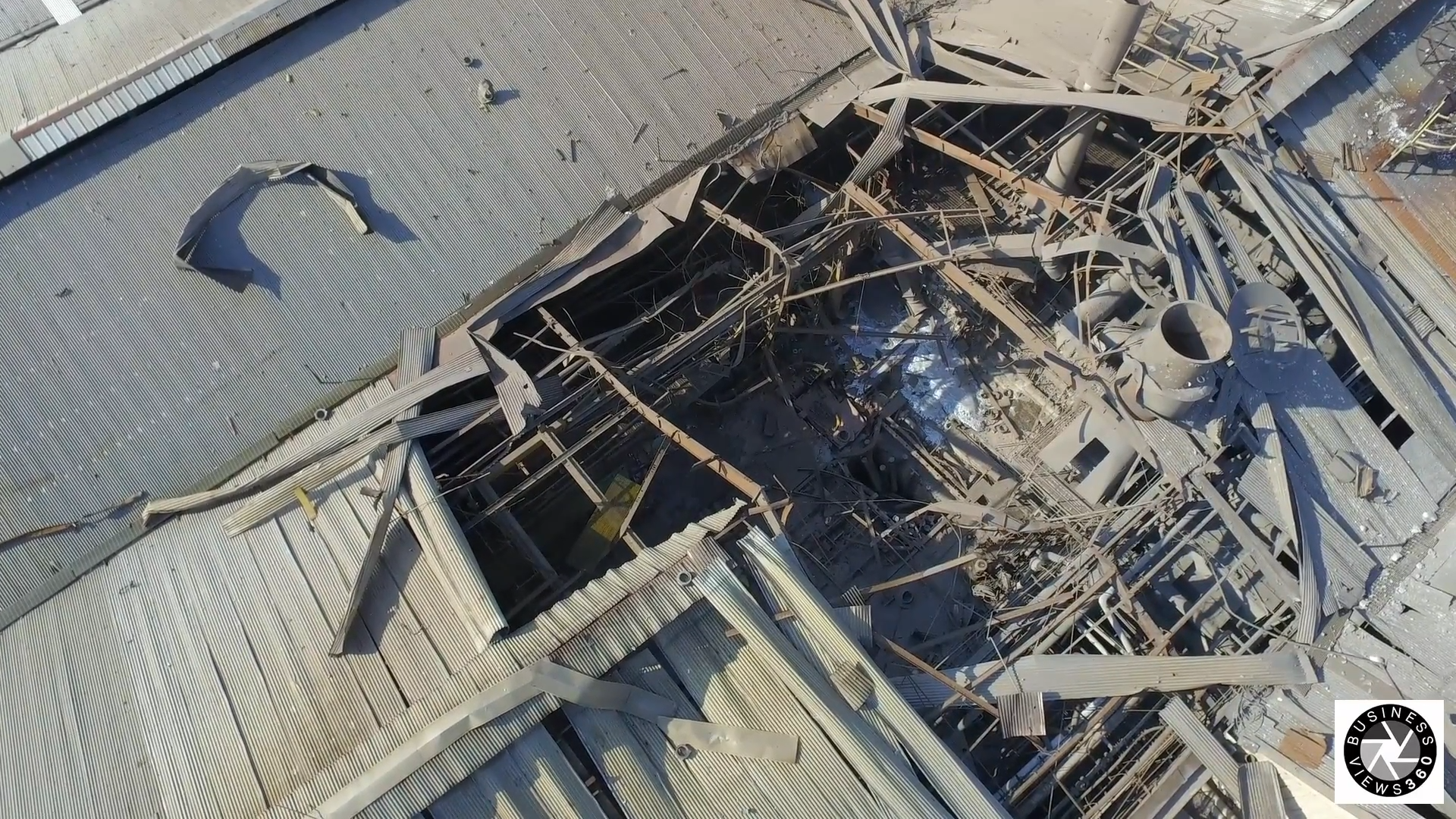 Water And Molten Aluminium Is A Dangerous Combination | Hackaday