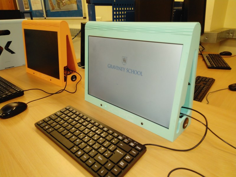 The X-PC, A Stylish Re-Imagining Of An Old Laptop | Hackaday