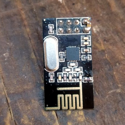 Fixing NRF24L01+ Modules Without Going (Too) Insane | Hackaday