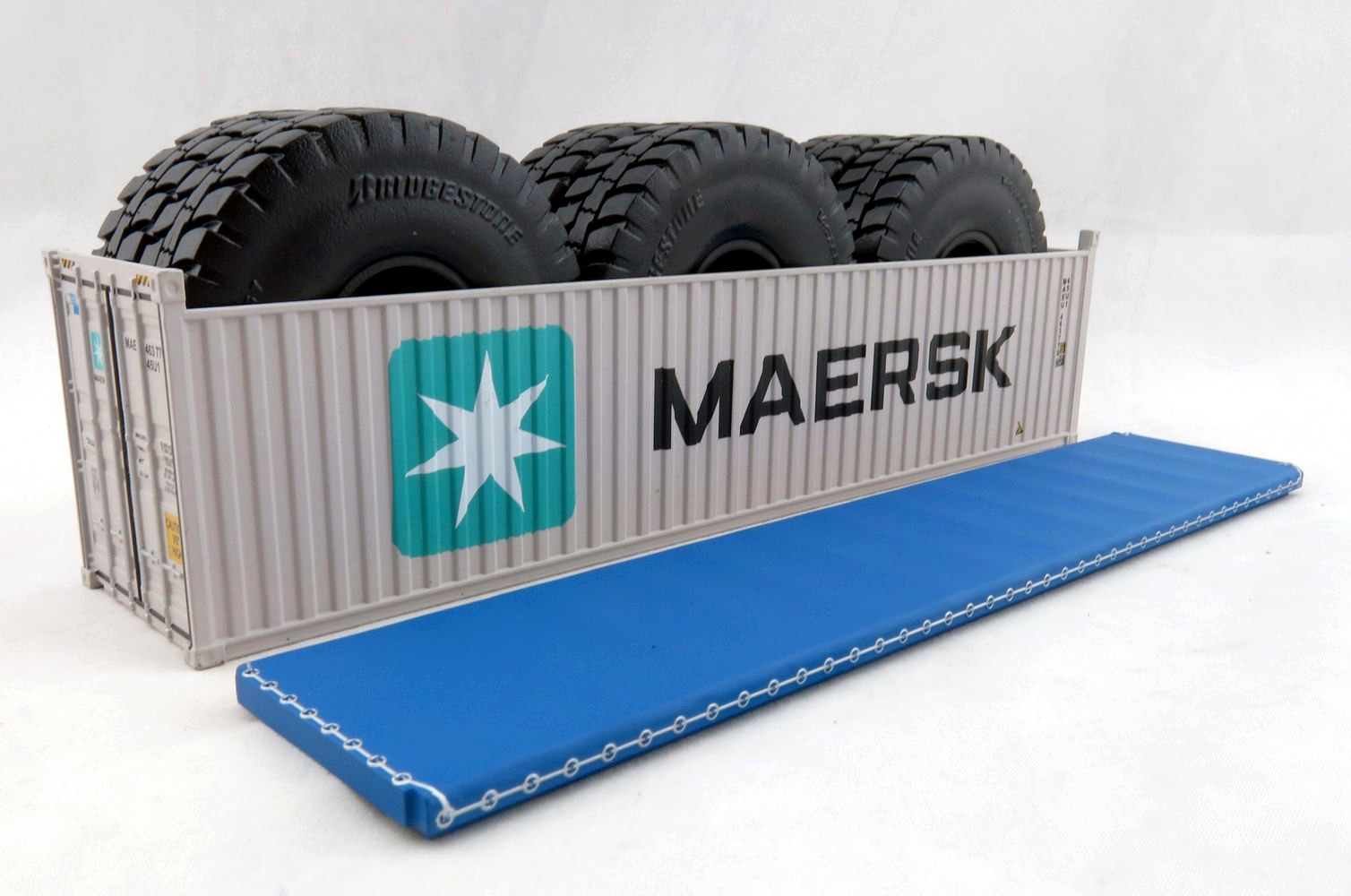 Field Guide To Shipping Containers | Hackaday