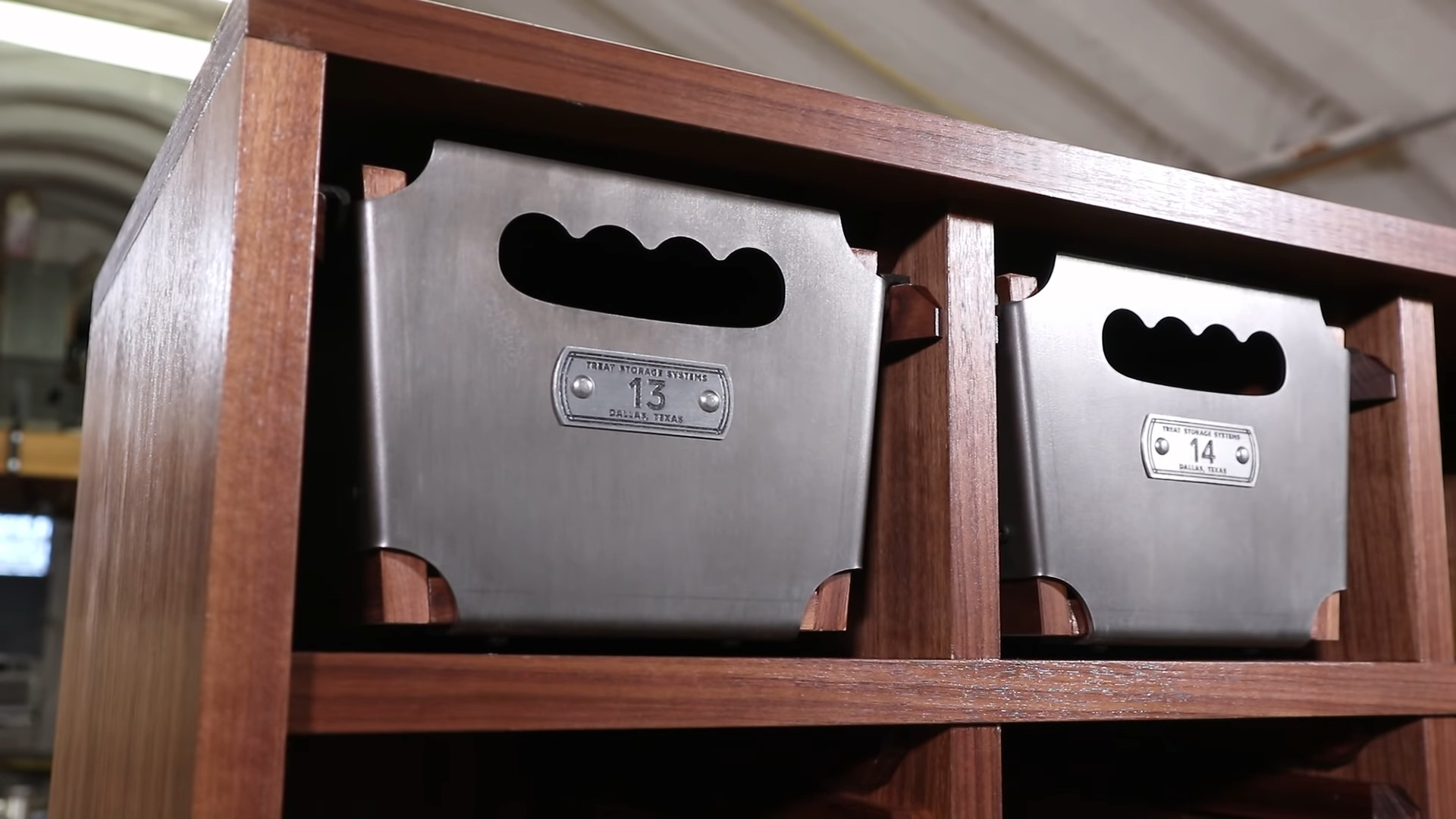 Industrial-Grade Storage Built With Laser-Cut Steel | Hackaday