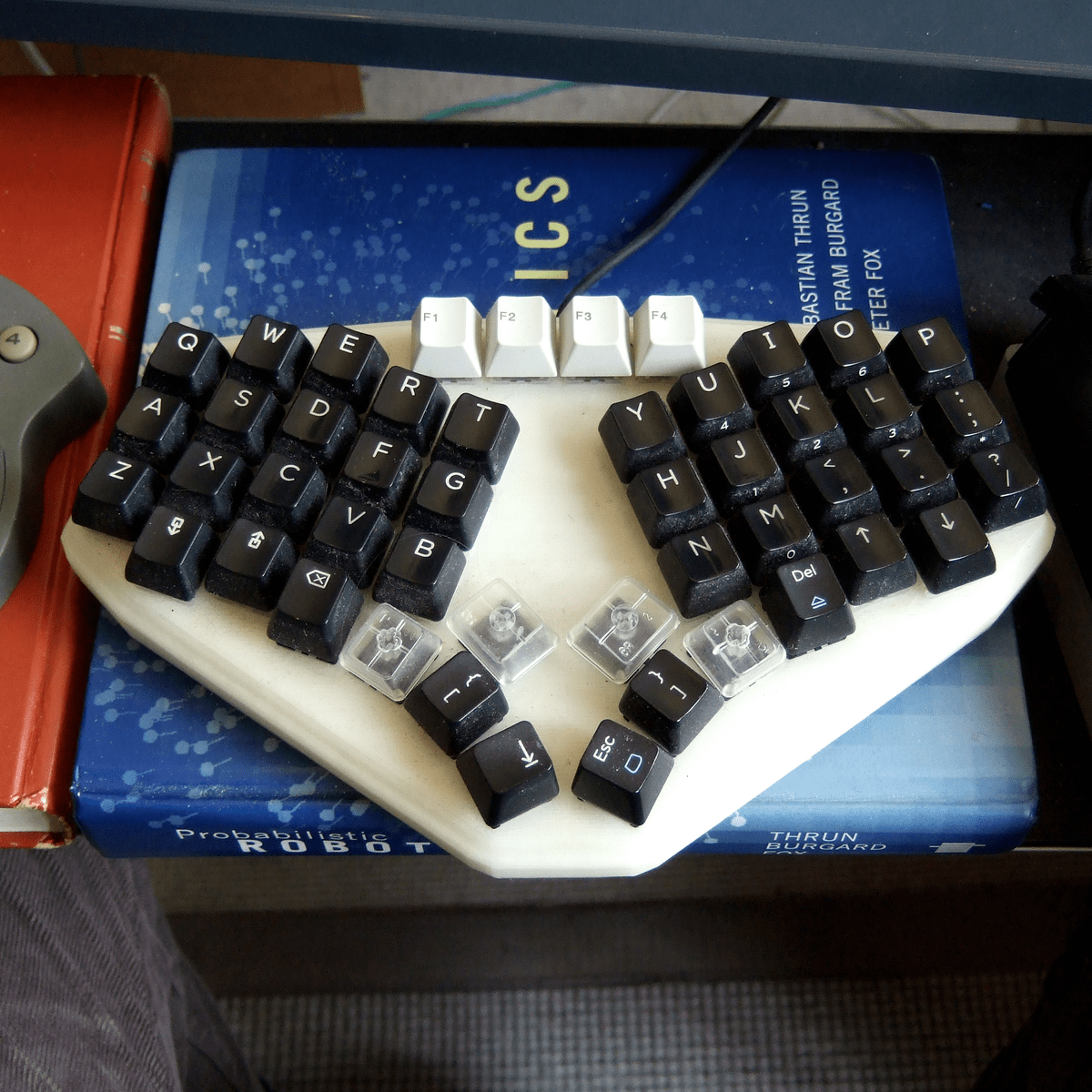 Hackaday Podcast 118: Apple AirTag Hacked, Infill Without Perimeters, Hair-Pulling Robots, And ...