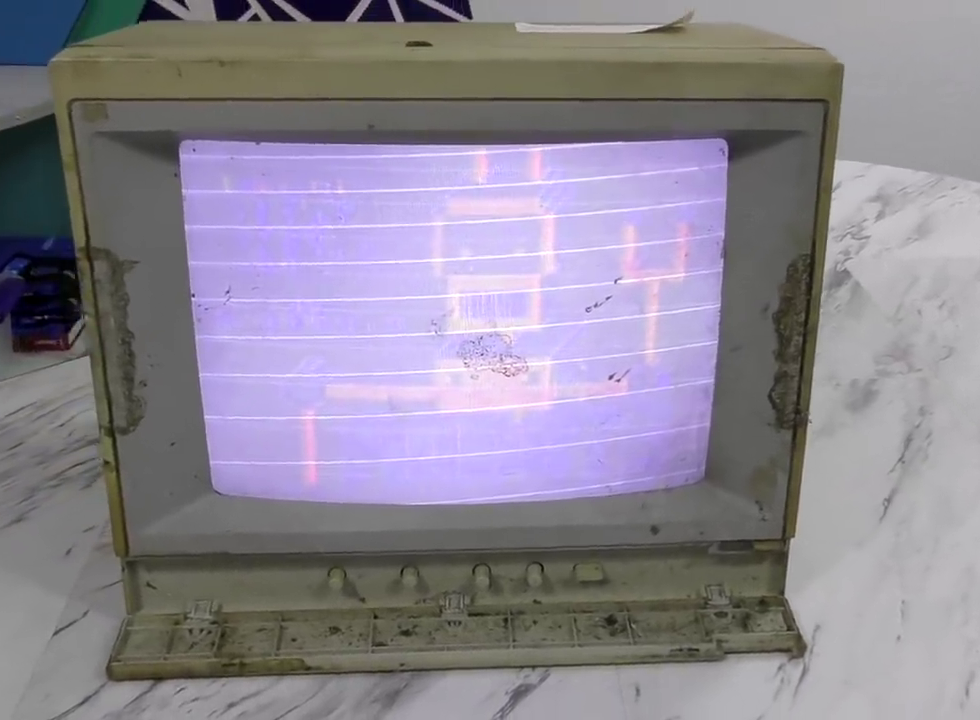 Color Monitor | Hackaday