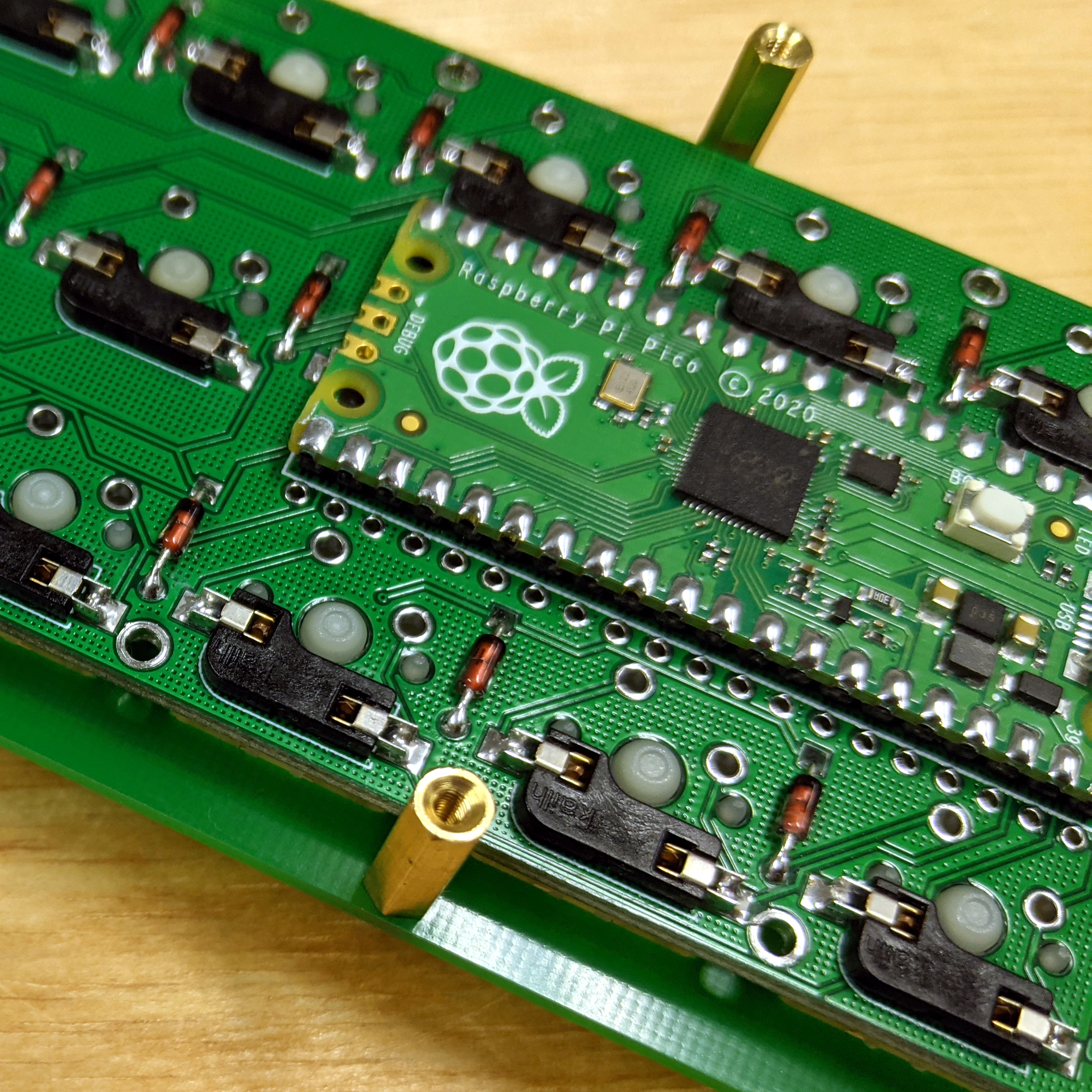 Tiny Mechanical Keyboard, Powered By Pi Pico | Hackaday