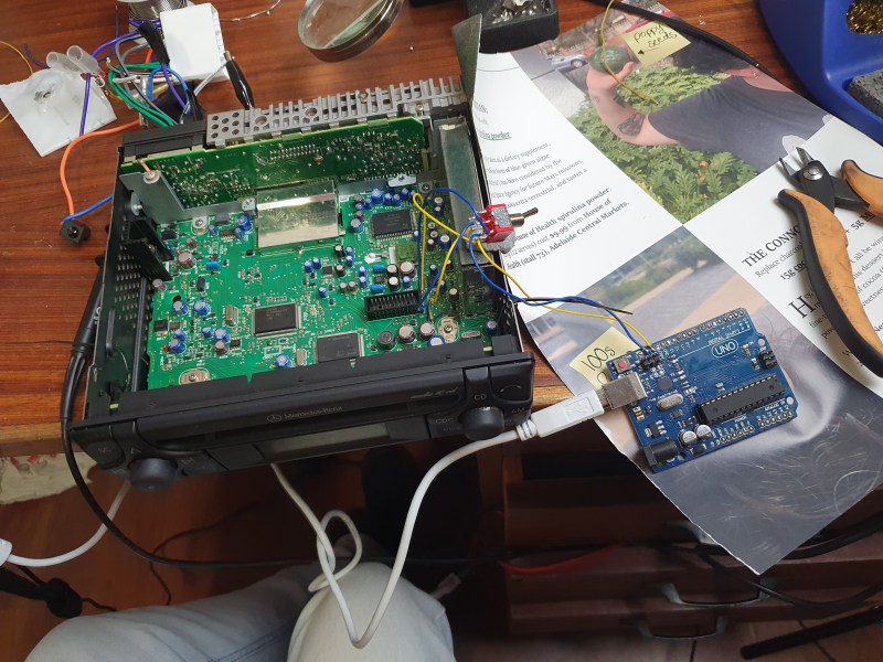 How To Modify Your Car Stereo For Bluetooth Or Aux-In | Hackaday