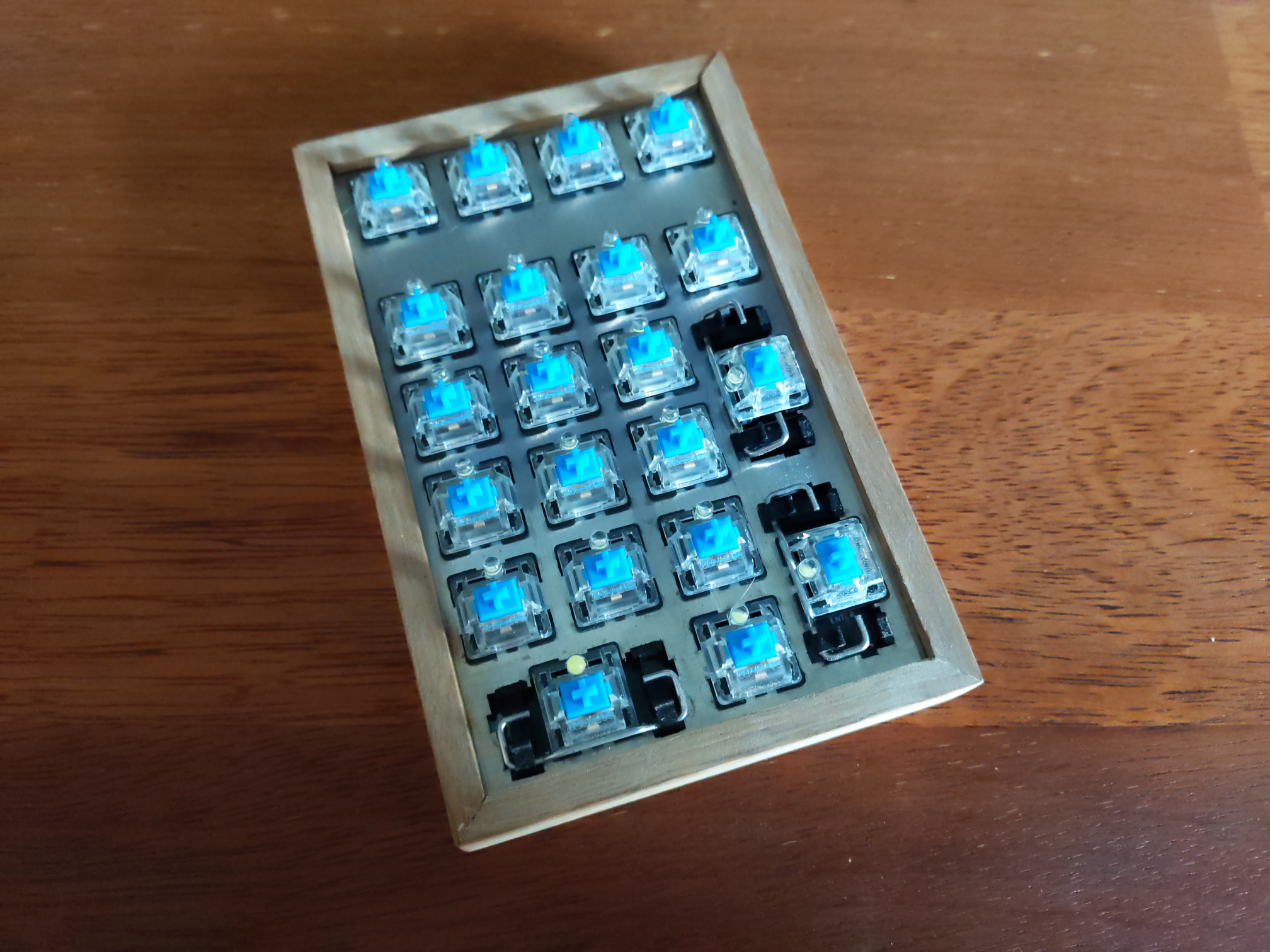 Macro Keyboard | Hackaday