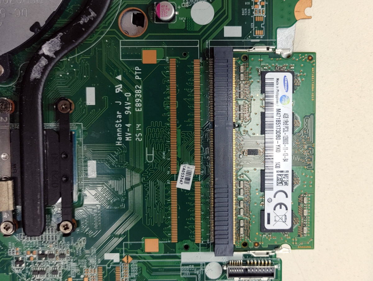 Hacked On SO-DIMM Slot Was Worth A Shot | Hackaday